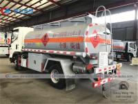 China 6cbm HOWO 4x2 Fuel Oil Delivery Truck 6000 Liters with Dispenser for sale