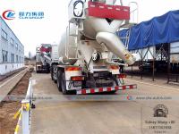 China Shacman 8x4 Heavy Duty Concrete Mixer Truck 14000L-18000L Capacity with 340HP Cummins Engine for sale