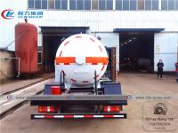 China 4000L Sinotruk HOWO 4x2 LPG Bobtail Tanker Truck with Flow Meter - 88 kW Engine, 3360mm Wheelbase for sale