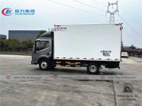 China 3 Ton Dongfeng Small Refrigerated Delivery Truck with Thermo King Unit 3300mm Wheelbase for sale