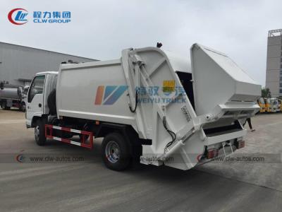China Mini 5m3 Isuzu 130HP Rear Loader Compactor Garbage Truck 4x2 Left Hand Drive for sale