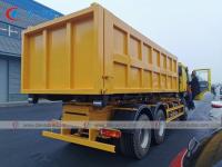 China RHD Carbon Steel Q235 20cbm Detachable Body Truck 339HP Waste Bin Truck for sale