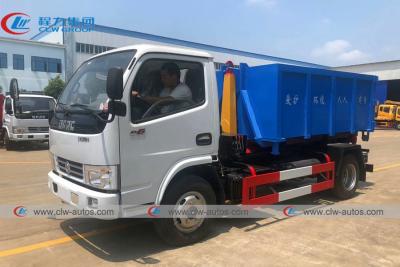 China Dongfeng 4x2 Hook Lift Garbage Truck 4-6 CBM Hydraulic Auto Tipping 5000kg Capacity for sale