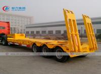 China Heavy Duty 3 Axle Lowboy Lowbed Semi Trailer 60 Ton 80 Ton for Excavator Transport for sale