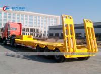 China Heavy Duty 3 Axle Lowboy Lowbed Semi Trailer 60 Ton 80 Ton for Excavator Transport for sale