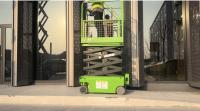China 5M WORKING HEIGHT 240KG LOAD CAPACITY MINI FULL AUTOMATIC SELF PROPELLED SCISSOR LIFT for sale