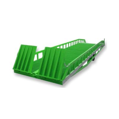 China Blue Hydraulic Container Loading Mobile Yard Ramp 6000Kg Loading Capacity for sale