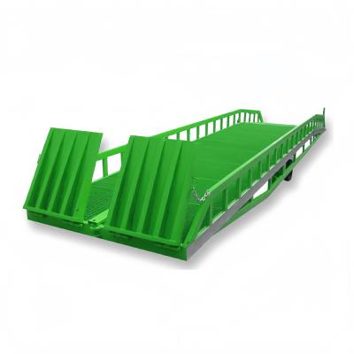 China 8000Kg Capacity Container Loading Portable Dock Ramp Manual Hydraulic Power for sale