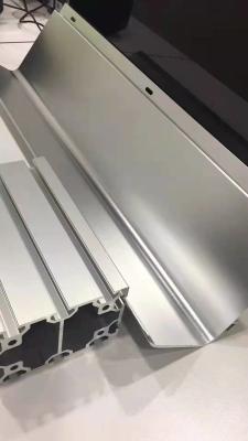 China Silver OEM Aluminium Extrusion Profiles Heat Sink Profiles Anodised For Power Amplifier for sale