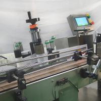China 850W Step and 1150W Servo Vertical Round Bottle Labeling Machine with High Precision for sale