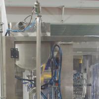 China 5L Cooking Oil and Coconut Oil Automatic Liquid Filling Machine with 8 Filling Heads for sale