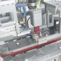 China Fully Automatic Single-Head Servo Capping Machine for Daily Chemical Bottles Made of Metal for sale