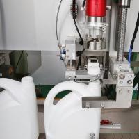 China 700 KG Capacity Automatic Plastic Bottle Capping Machine with Wood Packaging Material for sale