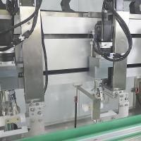 China 3-Head Automatic Capping Machine for Customized Plastic Bottle Specifications for sale