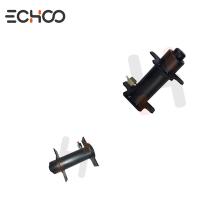 China RC411-21503 Cylinder For Kubota KX121-3 Mini Digger Undercarriage Components for sale