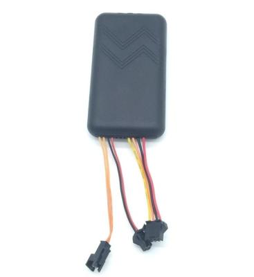 China Intelligent Long Battery Life Car Gps Tracker Sos Alert Voice Monitoring With Microphone for sale