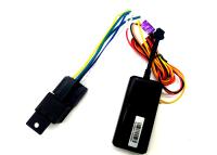 China Vibration Alarm LBS Positioning GPS Vehicle Tracker SOS Button for sale
