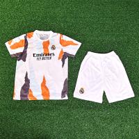China 2024-2025 Real Madrid Children's Training Suit - Lightweight Sports Jersey with Custom Number Printing in Multiple Sizes for sale