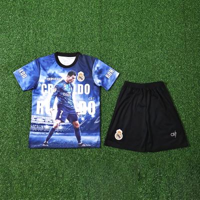 China Cristiano Ronaldo Children's Commemorative Football Jersey - Customizable 100-160cm Sizes with Breathable Polyester Fabric for sale