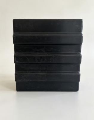 China Impact Resistant Truck Battery Box Covers Lightweight Battery Case Cover High Temperature Pressing for sale
