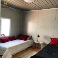 China Waterproof  Sandwich Panel Container House  For Construction Site Workers for sale