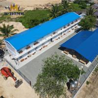 China 20ft Temporary Construction Site Worker Accommodation Container House 5950x3000x2800mm for sale