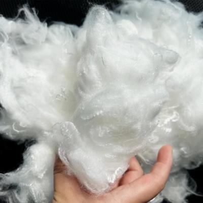 China Recycled Low Melt Fiber 4D x 51mm Hollow Conjugated Siliconized Anti-Pilling Polyester for Industrial Applications for sale
