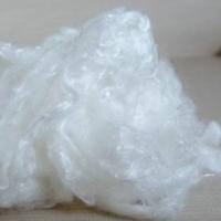 China Viscose Staple Fiber 1.2-3.0dtex with High Flame Retardancy and Low Shrinkage for Industrial Applications for sale
