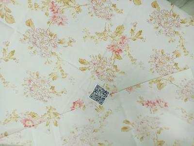China 90 Gsm 225cm Width 100% Polyester Fabric Plain Solid Fabric For Bed Sheet Roll Woven Microfiber Direct Factory Low Price for sale