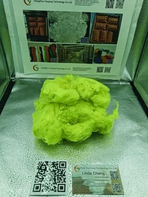 China GRS Certified 100% Recycled PES Staple Fiber for Sustainable Eco-friendly Textiles Spinning & Filling Material Solid Dyed for sale