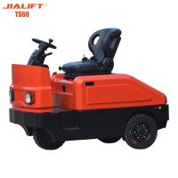 China 6000kg Electric Tow Tractor Motors Seated Electric Baggage Tug  5500N for sale
