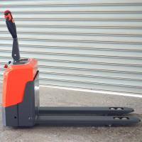 China Industrial Electric Pallet Truck Rated Traction Weight 2000kg 3000kg 1.5 Ton Lifting Height 200mm for sale