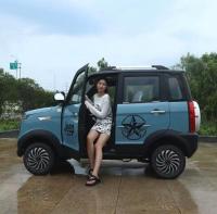 China 5 Seater Electric Cars with Max Speed of 200 Km/h and Long-Lasting Battery for sale