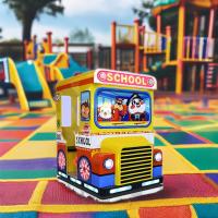 China Hotselling Indoor Coin Operated Children's Super School Bus Car Machine As Picture for sale