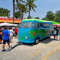 China Fully Equipped PVC Leather Floor Hotdog and Ice Mobile Kitchen Trailer for Restaurant for sale