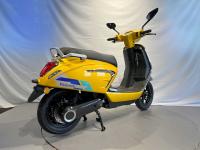 China Sportbikes Electric Scooter 2000w35v 72V for Adults Customization Electric Bike for sale
