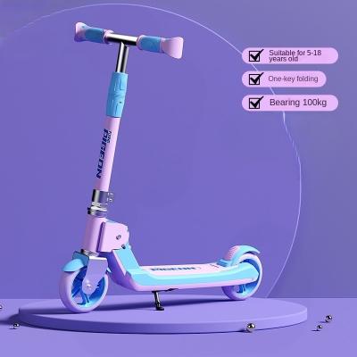 China 10 Inch Black Three Wheeled Scooter with Large-Capacity Lithium Battery for 6-8 Years for sale
