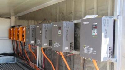 China 450VDC GPRS Single Phase Solar Pump Controller IP20 1 Phase DC To AC for sale