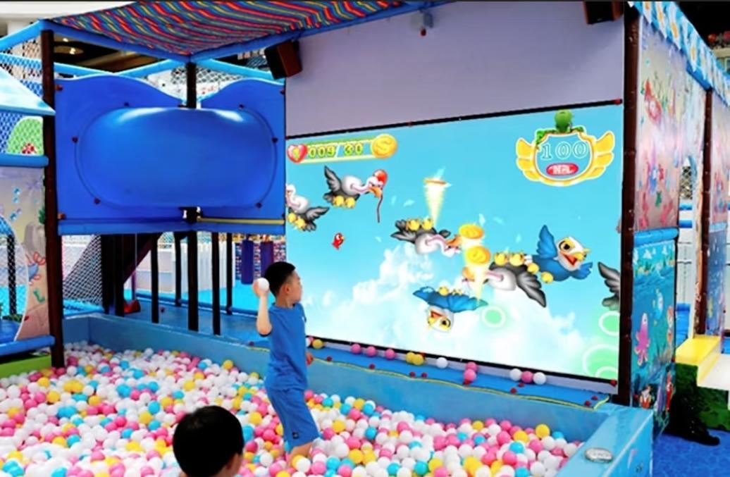 Integrated Interactive Immersive Wall Smashing Balls All In One Projector