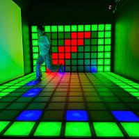 China Factory Supply 30x30cm Wired Interactive RGB Activate Game LED Dance Floor for sale