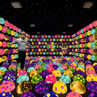 China Indoor Cool Jump Space Bouncing Sphere Floor Interactive Projection for sale