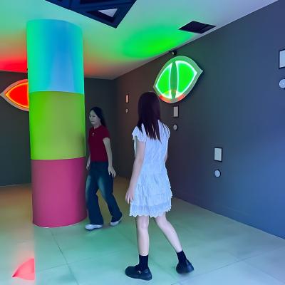 China Interactive Hide Push Light Activate Game LED Green Red Team Work Game Room Evil Eye for sale
