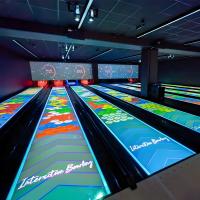 China Complete Set Bowling Equipment Bowling Alley Lane Indoor for sale