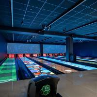 China Wholesale Amusement Lane Wholesale Portable Bowling Entertainment Center for sale
