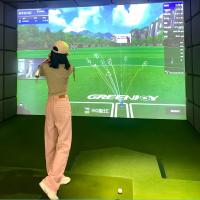 China 2024 High Quality New Indoor Business And Golf Club Training Center for sale