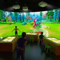 China Magic Painting Interact Immerse Wall Projection Touch Game For Children Park for sale
