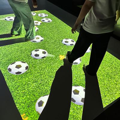 China Mobile Interactive Projection Machine with 4000 Lumens Brightness 80+ Games and 1280*800 Resolution for sale