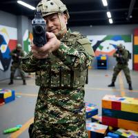 China Professional Laser Tag System - Tactical Training & Battle Game Equipment for Indoor/Outdoor Use for sale