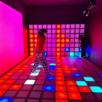 China 30x30cm RGB Color Interactive LED Floor with 1000+ Game Levels for Indoor Entertainment for sale