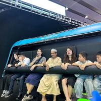 China 360 Spherical Dome Cinema with 5.4m Storey Height for More than 10 Passengers and Alloy, Metal, Fiberglass Construction for sale
